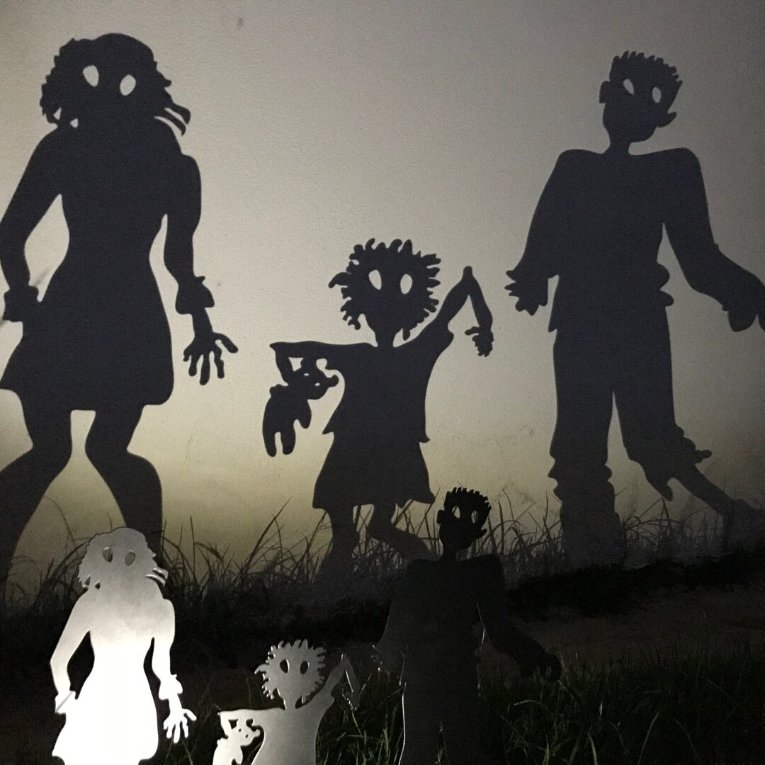 Spooky Halloween Zombies Metal Yard Stakes, Metal Garden Art for Eerie ...