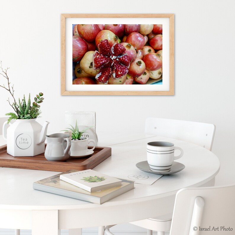 Pomegranates, Shuk Machaneh Yehuda, Jerusalem, Israel Photography ... Pomegranates, Shuk Machaneh Yehuda, Jerusalem, Israel Photography ...