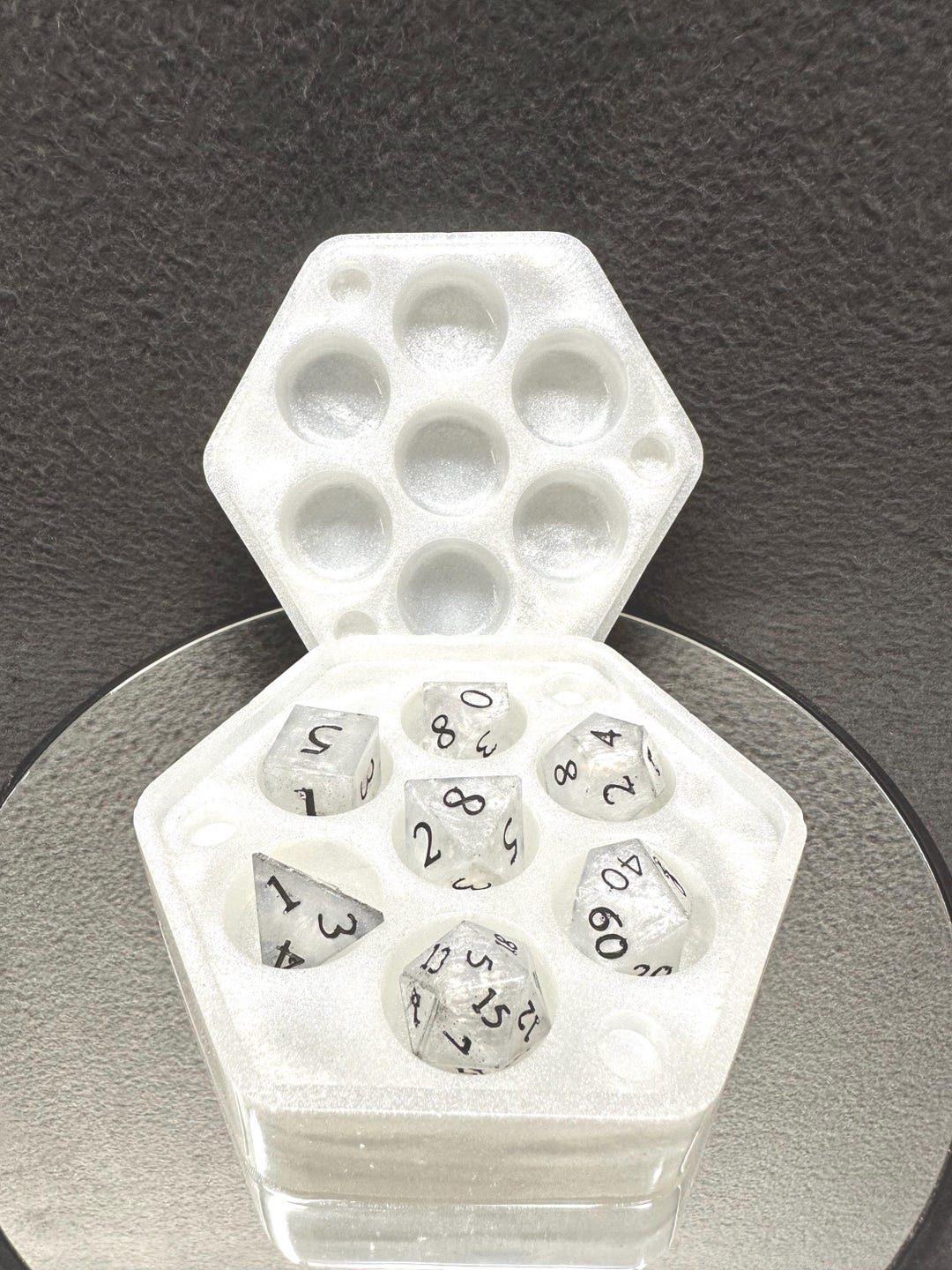 Dungeons and Dragons Dice Set With Case Dnd Dice Set and Case D and D ...