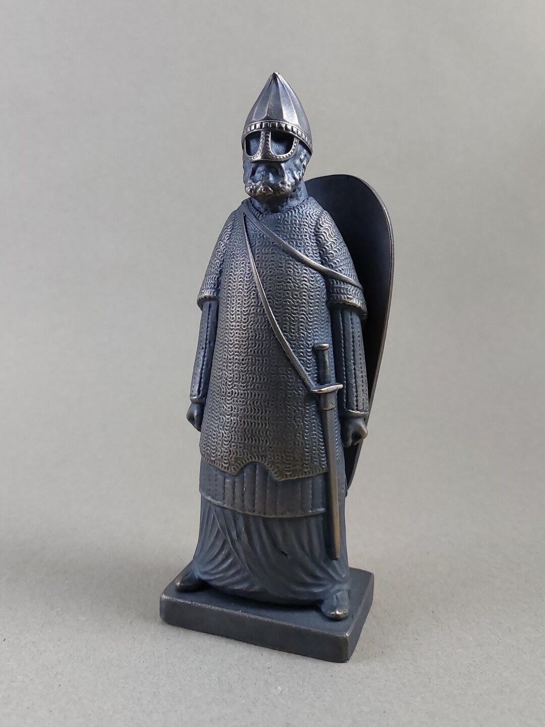Crusader of the First Crusade, 11th Century Crusader Figure, Bronze ...