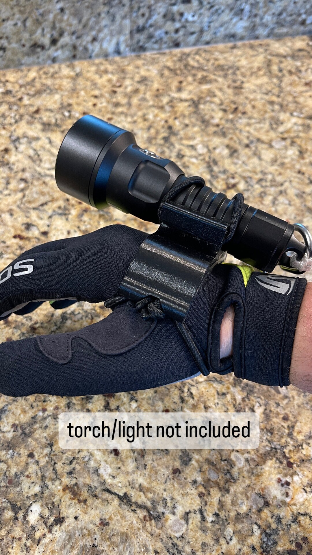3D Printed Goodman Handle With Bungee Cord for Scuba Diving Lights ...