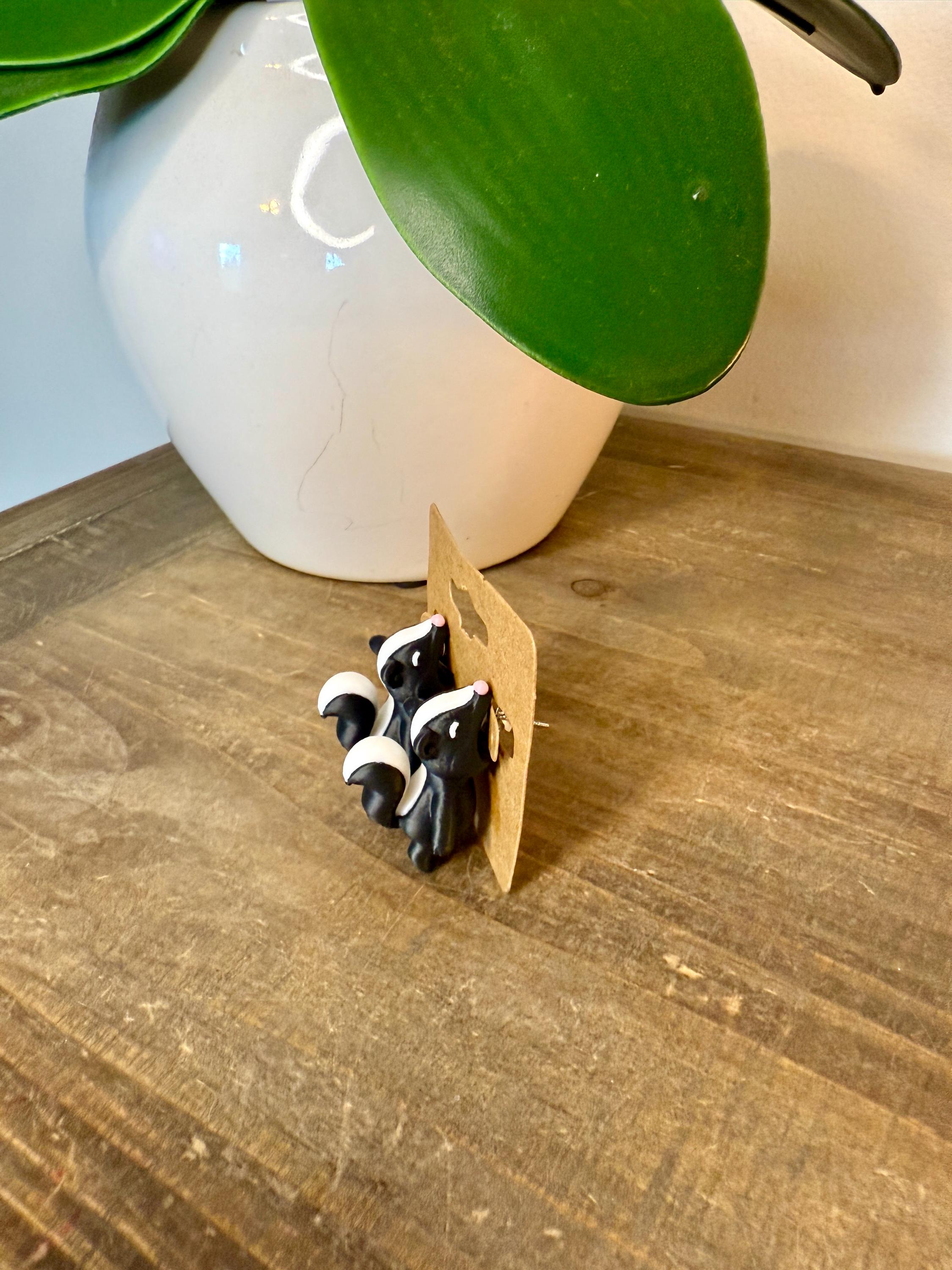 Skunk Chomper Earrings – 3D Printed Articulated Skunk Earrings, Unique ...