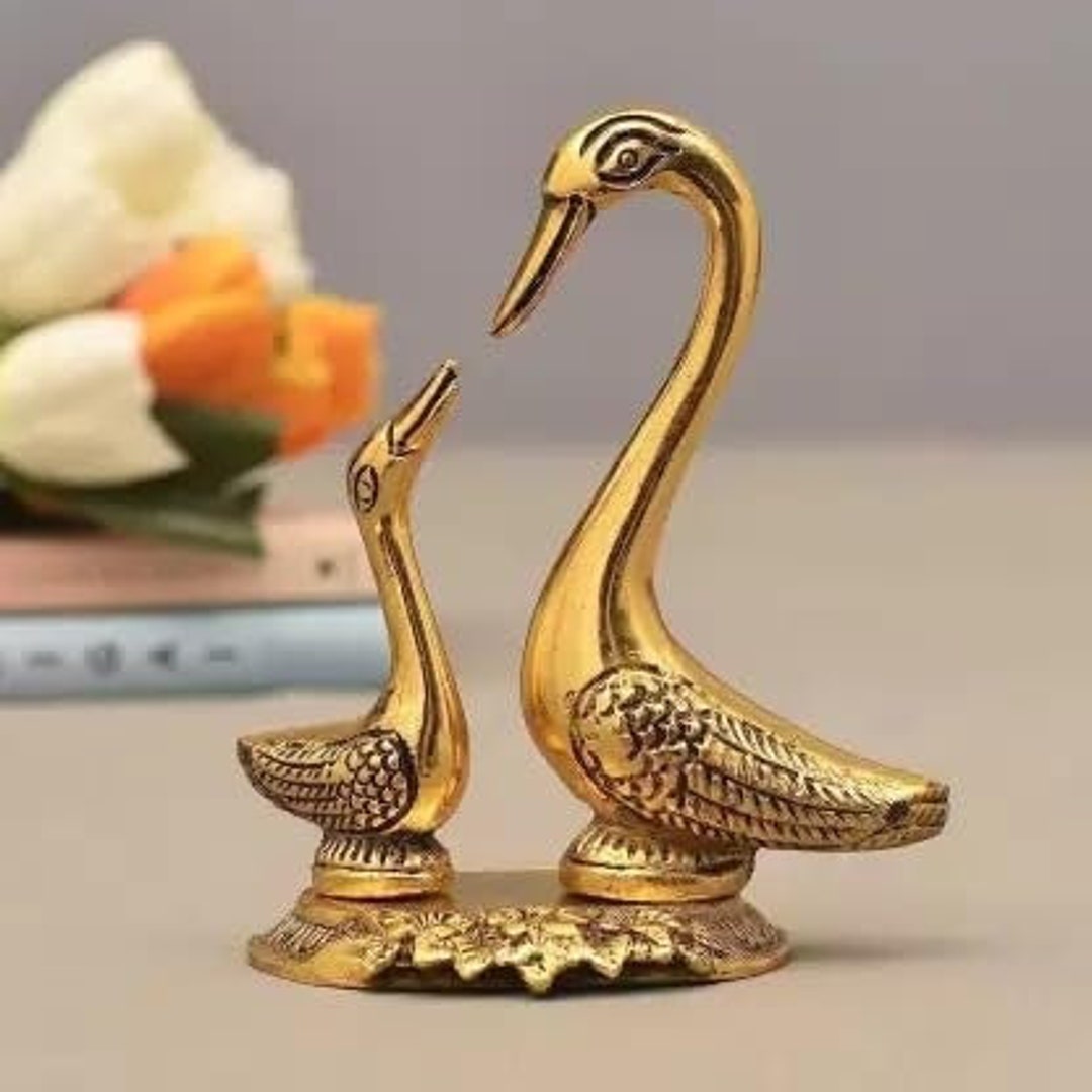 TVF Pair of Kissing Duck Decorative Showpiece Metal Swan Set Statue ...