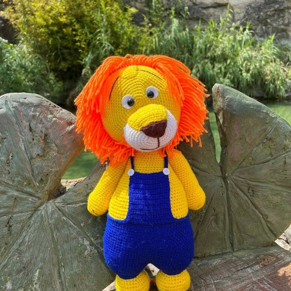 Knitted Lion - Etsy