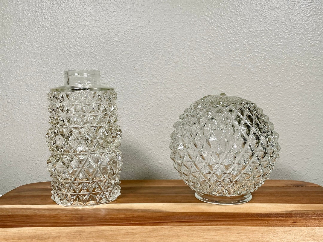 1970s Clear Round Glass Geometric Design Art Deco Replacement Globe Mid ...