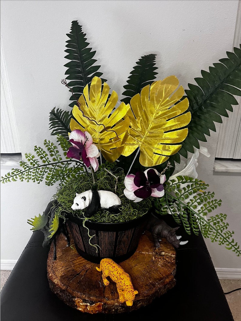 Safari Themed Table Centerpieces - Etsy