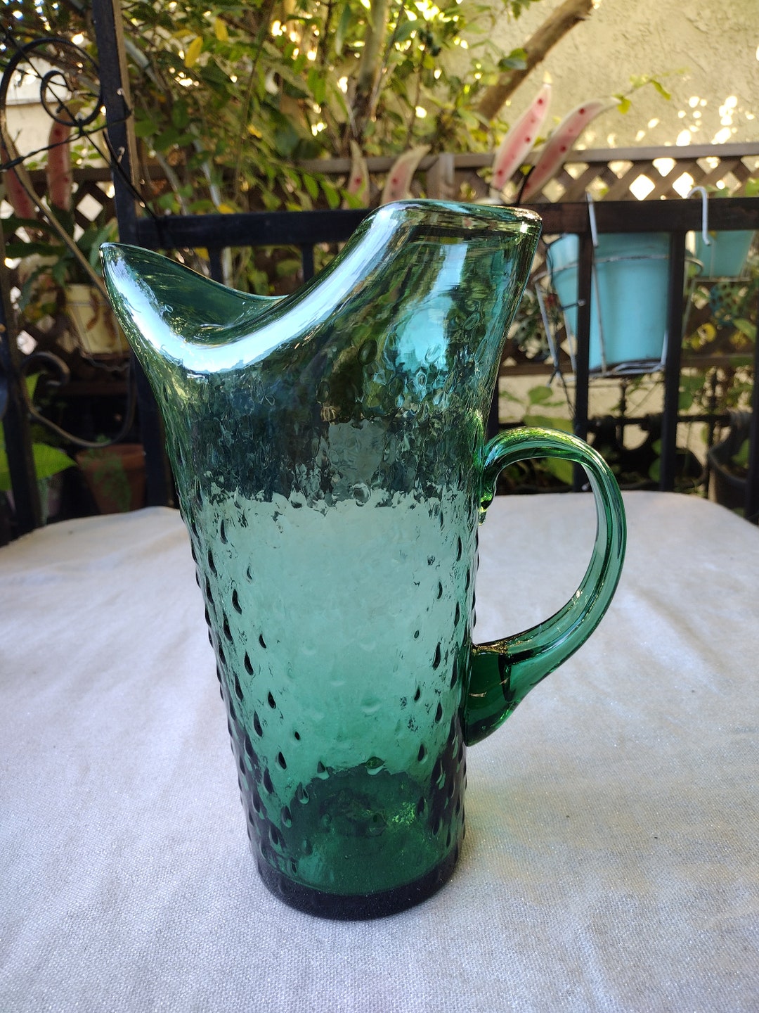 Vintage MCM Green Teardrop Texture Pinched Spout Glass Pitcher - Etsy