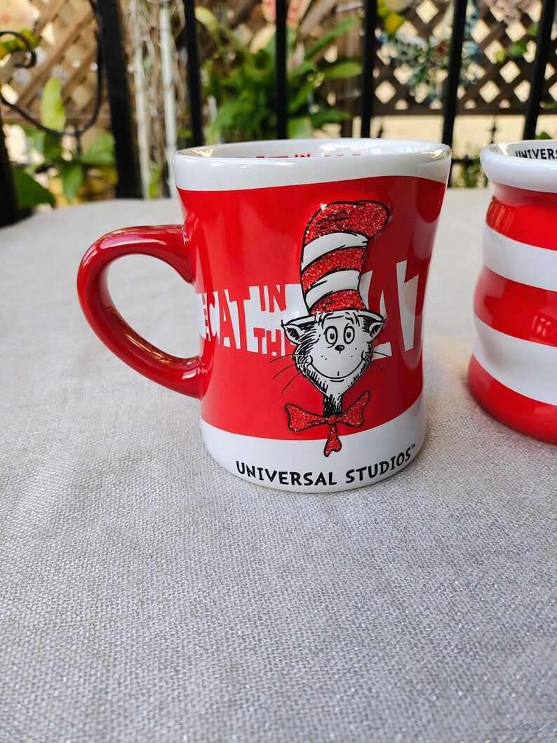 Set of 2 Universal Studios Dr. Seuss Cat in the Hat Coffee Mugs - Etsy
