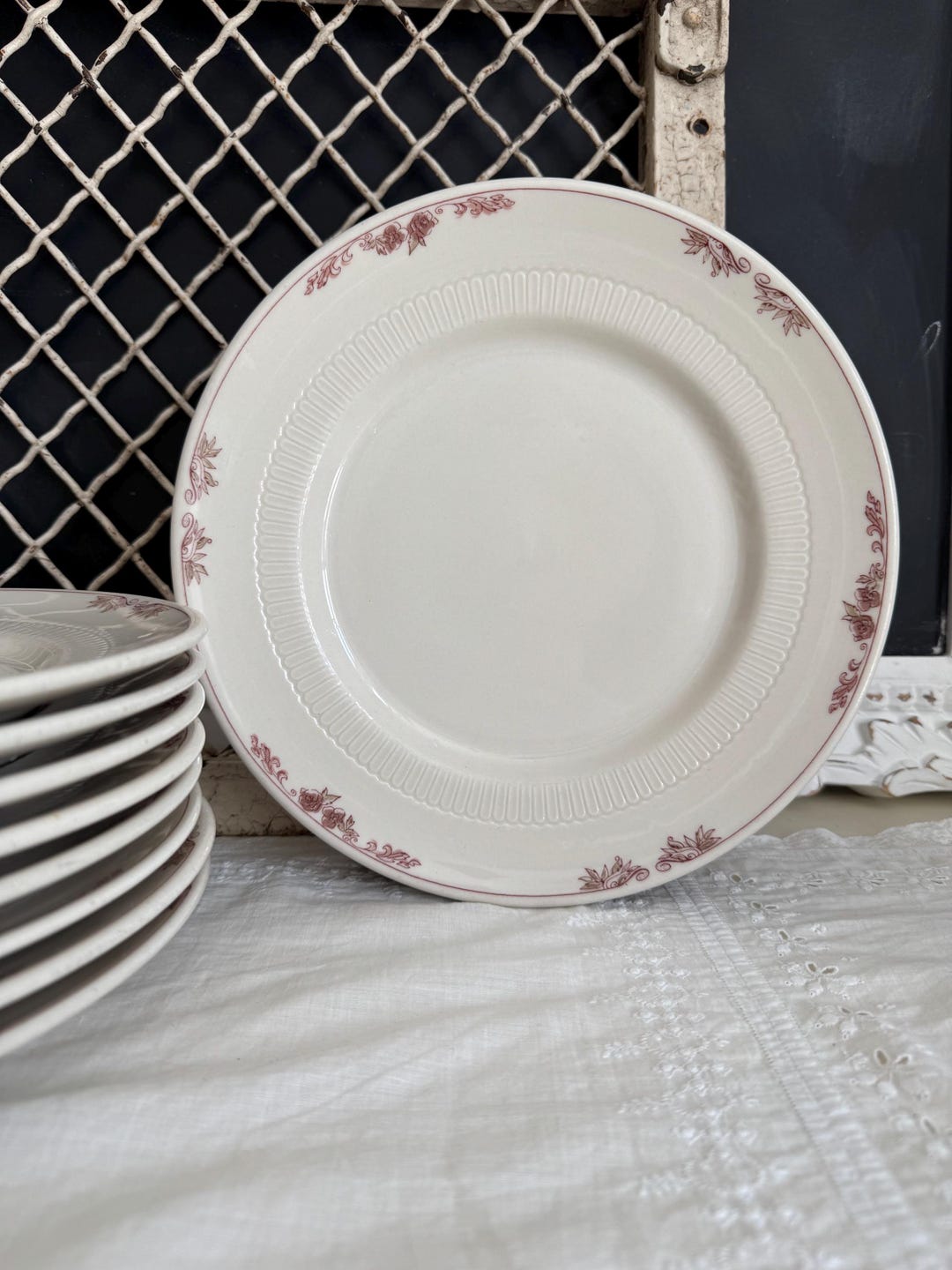 Syracuse China Montlyn Pattern 9.75” Dinner Plate, Floral Pattern ...
