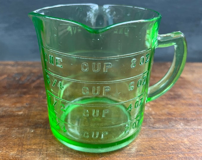 Vintage Hazel Atlas Green Depression Glass 3 Spout Measuring Cup ...