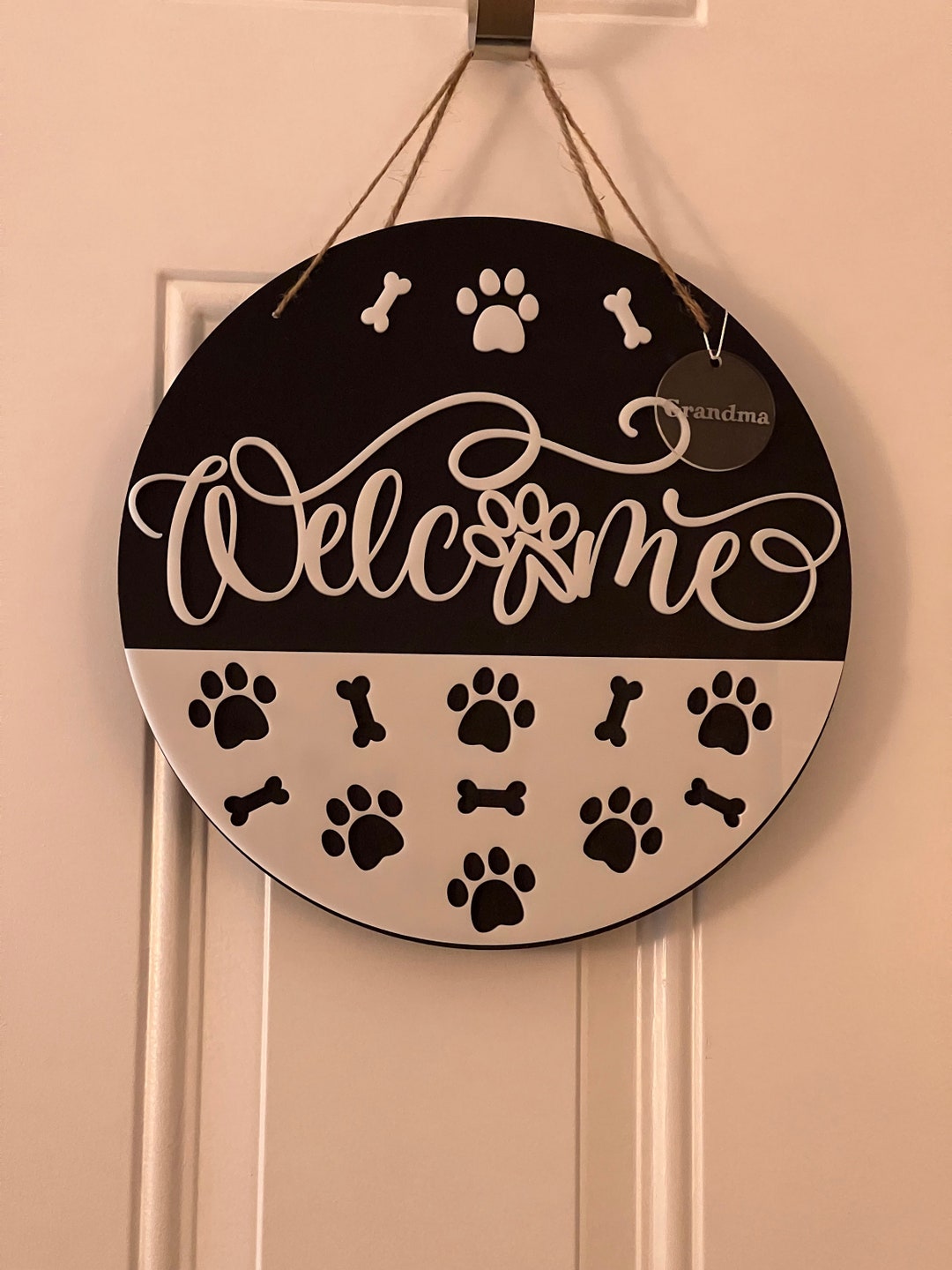 Rustic Dog Lover's 12-inch Round Door Sign With Paws - Etsy