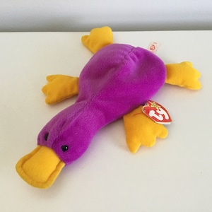 Ty Beanie Baby patti the Purple and Yellow Platypus 7in...excellent ...