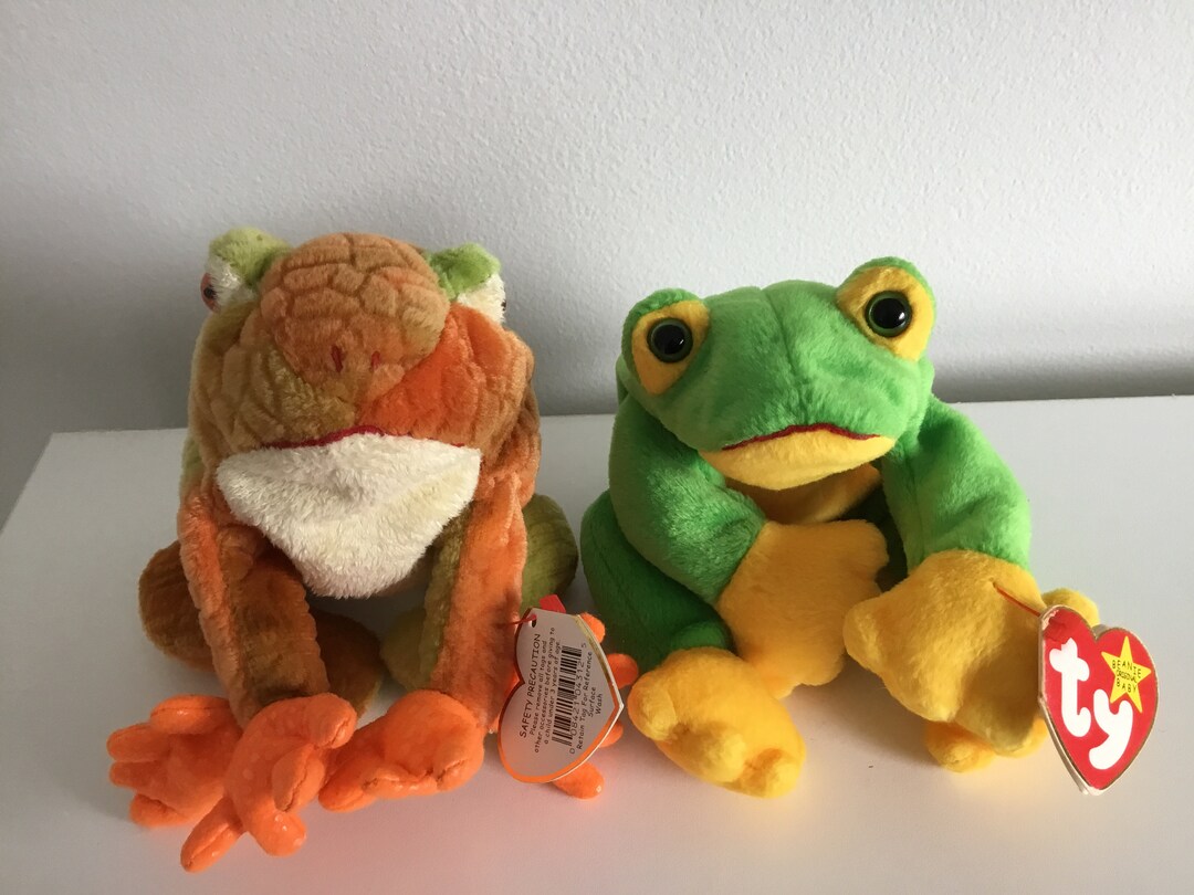 Ty Beanie Baby ‘prince and Smoochy’ the Frogs…..excellent Condition ...