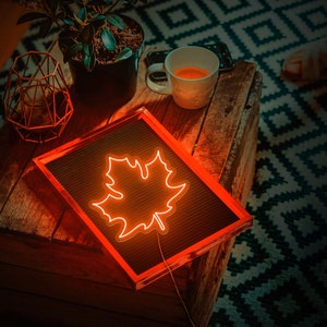 Maple Leaf Neon Sign, Green Leaf Neon Sign, Plant Neon Sign, Neon Maple ...