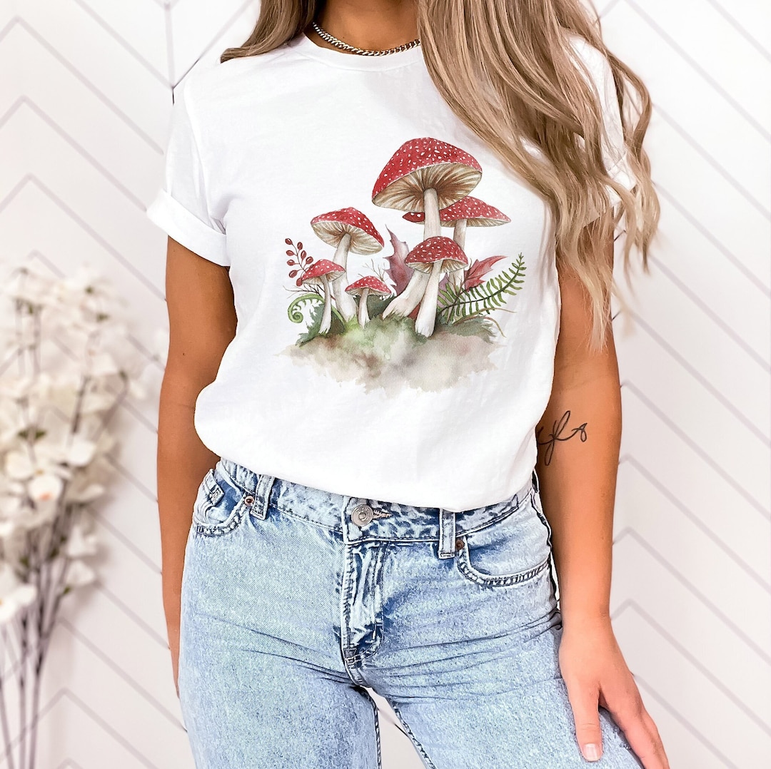 Vintage Style Mushroom T-shirt -watercolor Red Toadstools Botanical ...