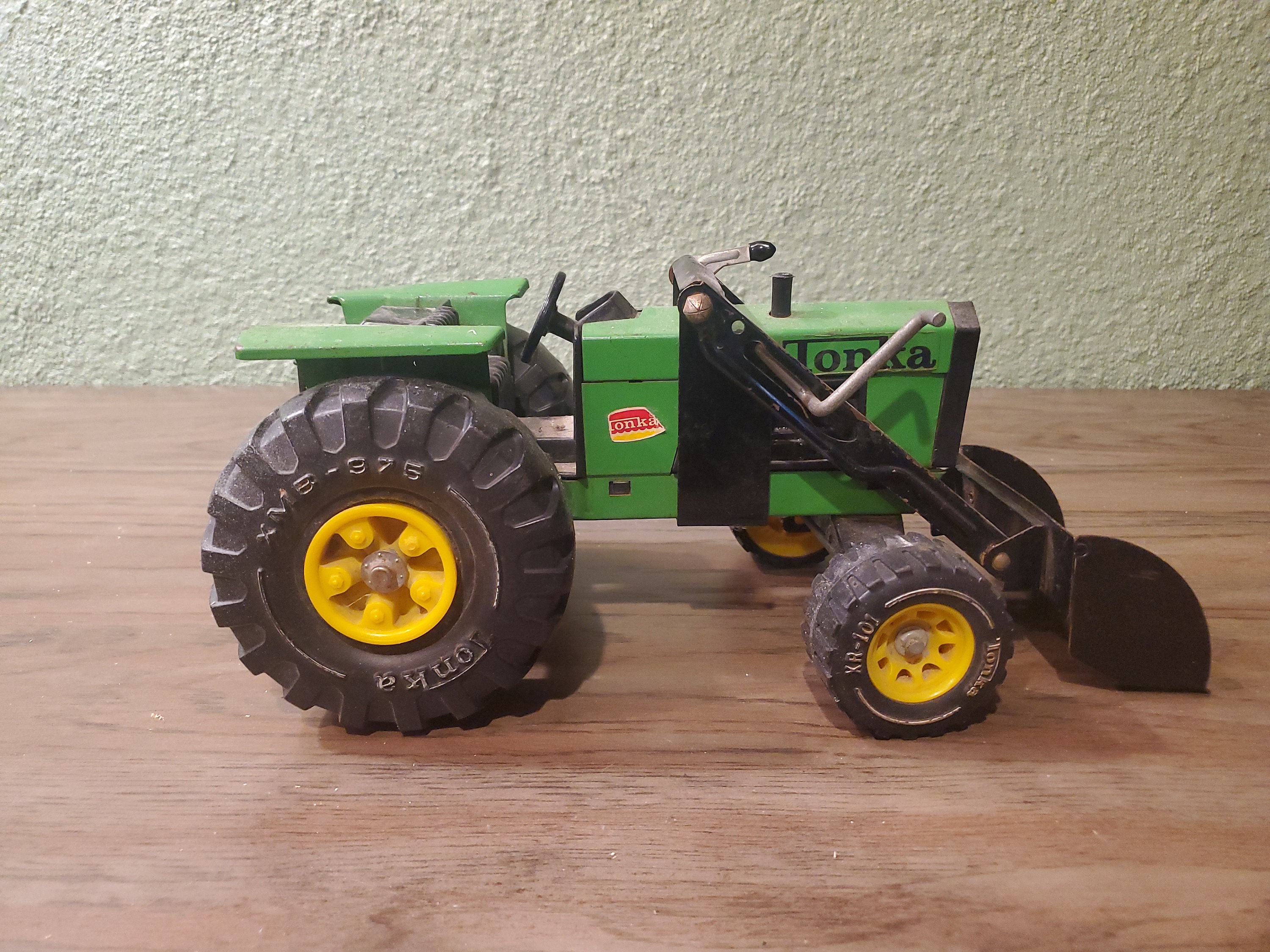 Vintage Tonka 1970s Green Tractor With Front Loader - Etsy