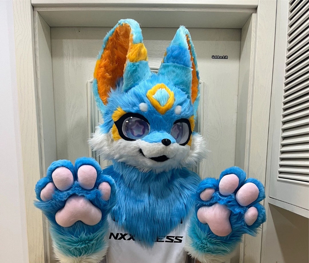 Cabeza de fursuit: cabeza y garra, Cosplay peludo, Criaturas ...