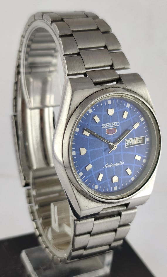Vintage Seiko 5 Automatic Blue Dial Day/Date Cal.7009… - Gem