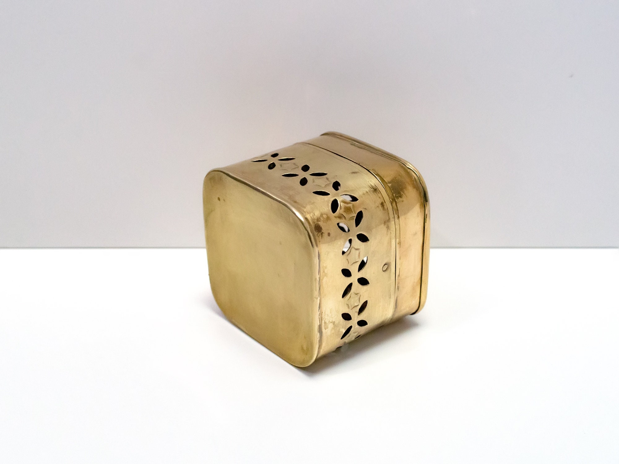 Cricket Box. Square Brass Container Vintage Brass Box With - Etsy