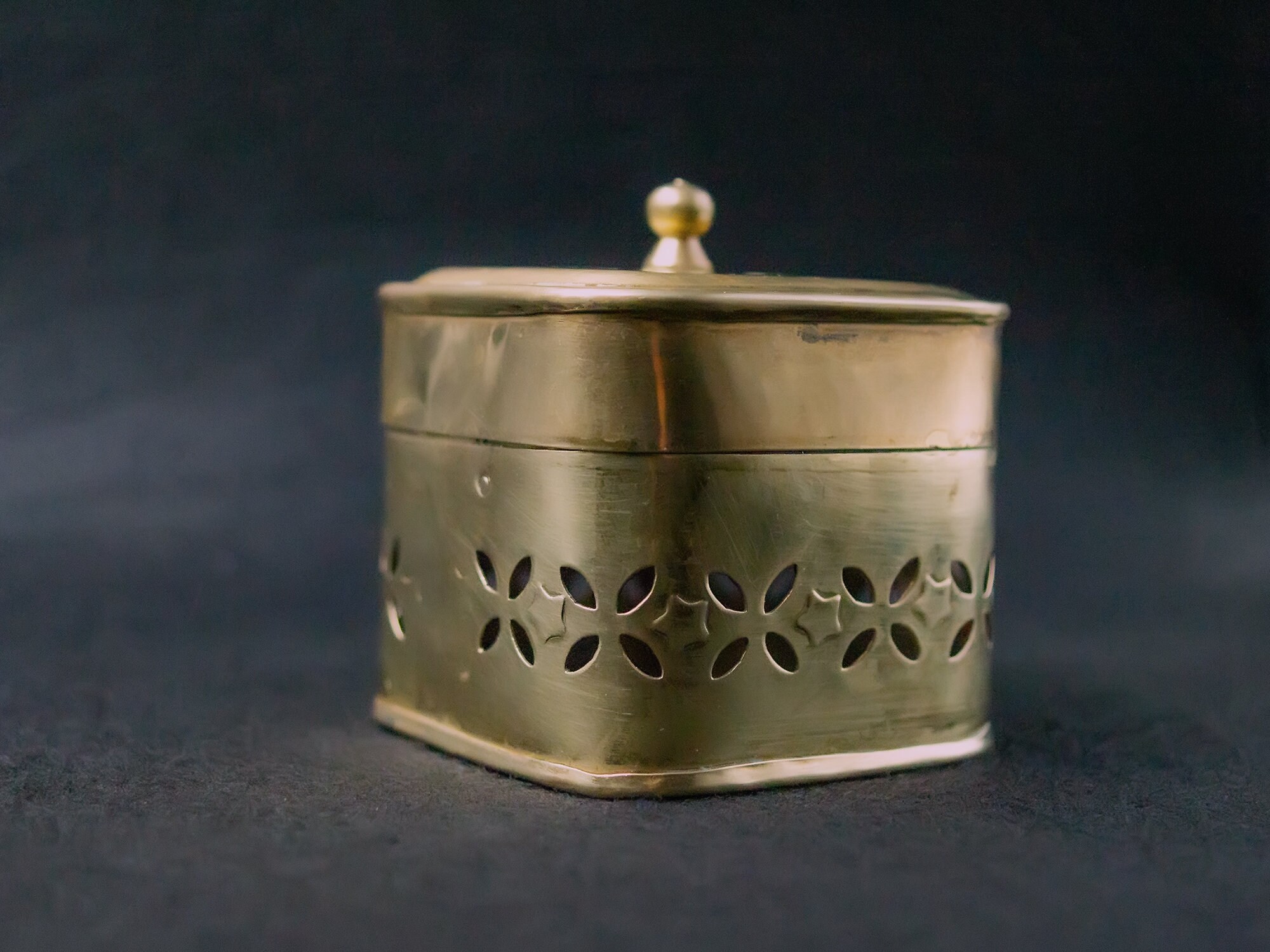 Cricket Box. Square Brass Container Vintage Brass Box With - Etsy