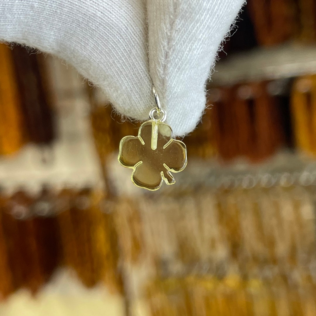 Baltic Amber Lucky Four-leaf Clover Pendant - Etsy