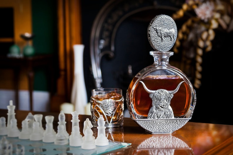 Scottish Highland Cow Decanter - Rustic Coo Whisky Carafe, Unique ...