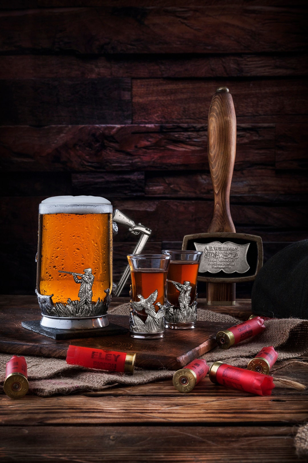 Hunting Themed Glass Tankard - Engraved Hunter's Beer Mug, Rustic ...