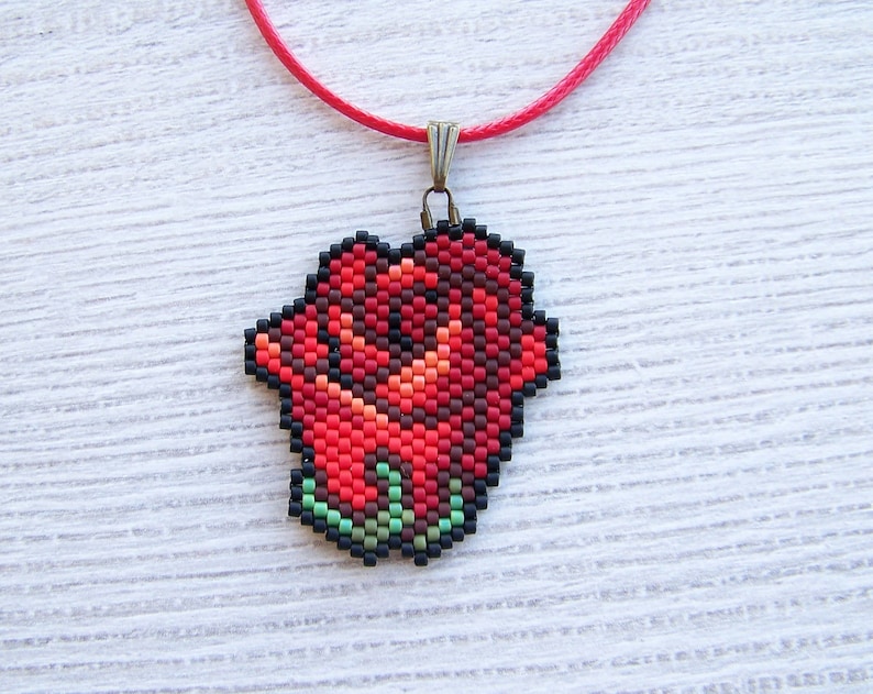 Red Rose Brick Stitch Pattern, Beading Rose Earrings or Pendant Pattern ...