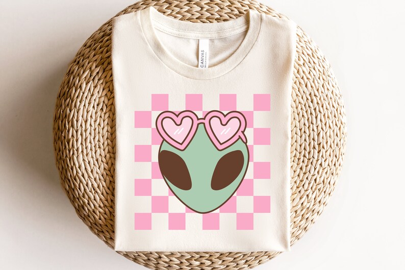 Coquette Preppy Alien Svg, Pink Alien Svg Cricut, Retro Alien ...