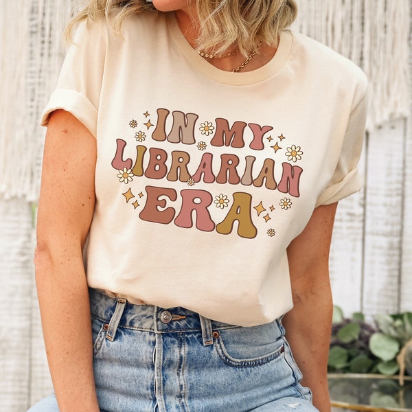 Librarian Tshirt - Etsy