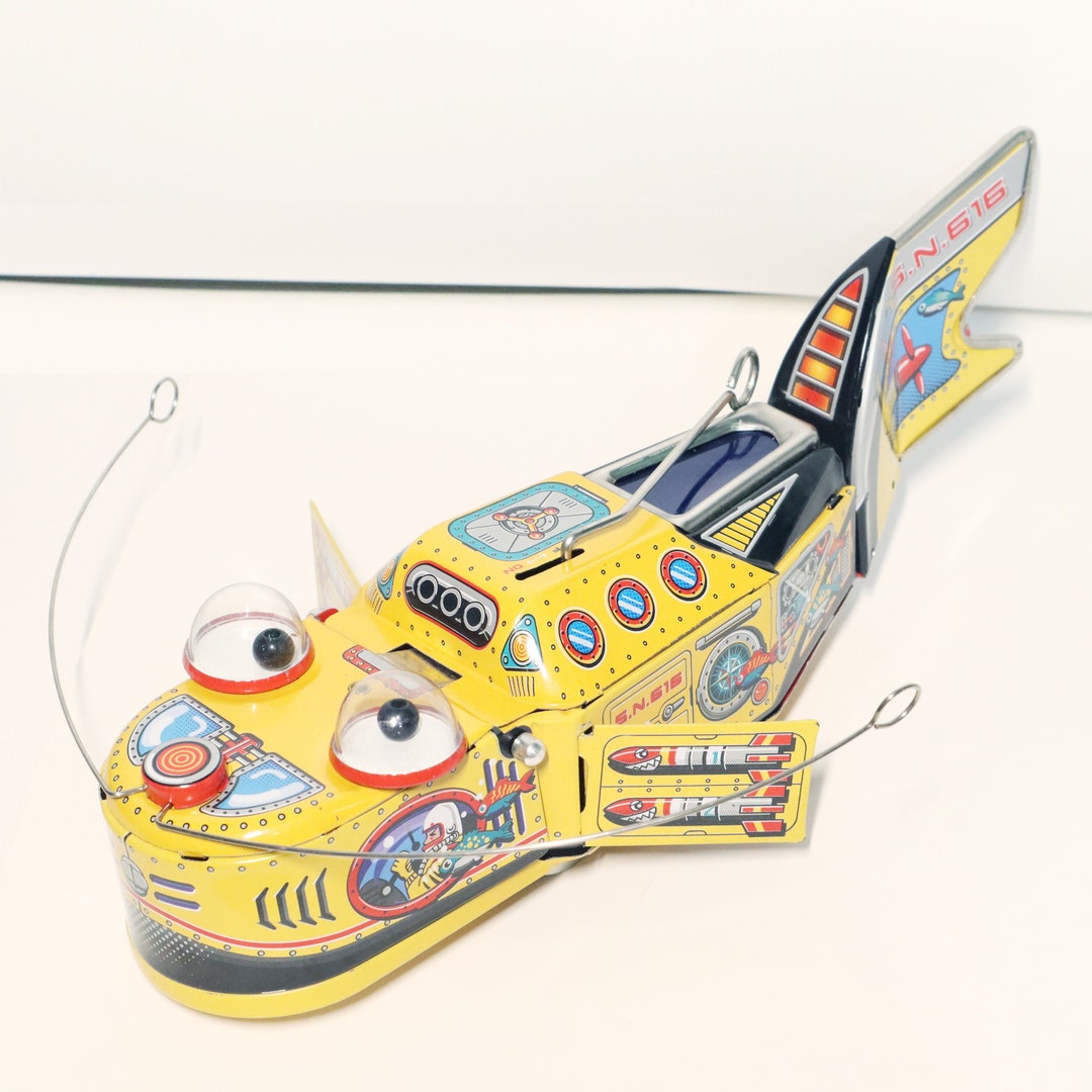 Space Whale Yellow.vintage Wind up Tin Toy Retro Collectible Whale ...