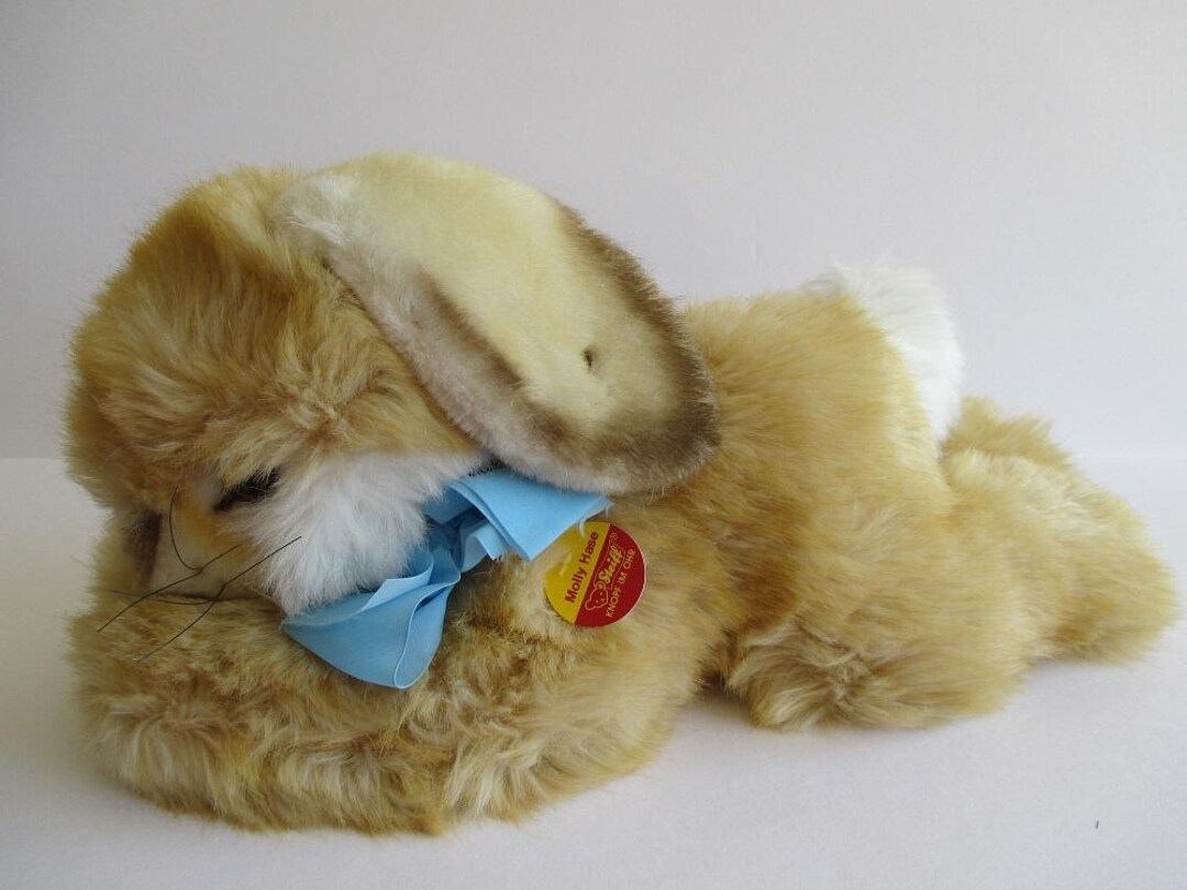 A Steiff Molly Hase Lying Down Rabbit Brand New With Round Body and Ear ...