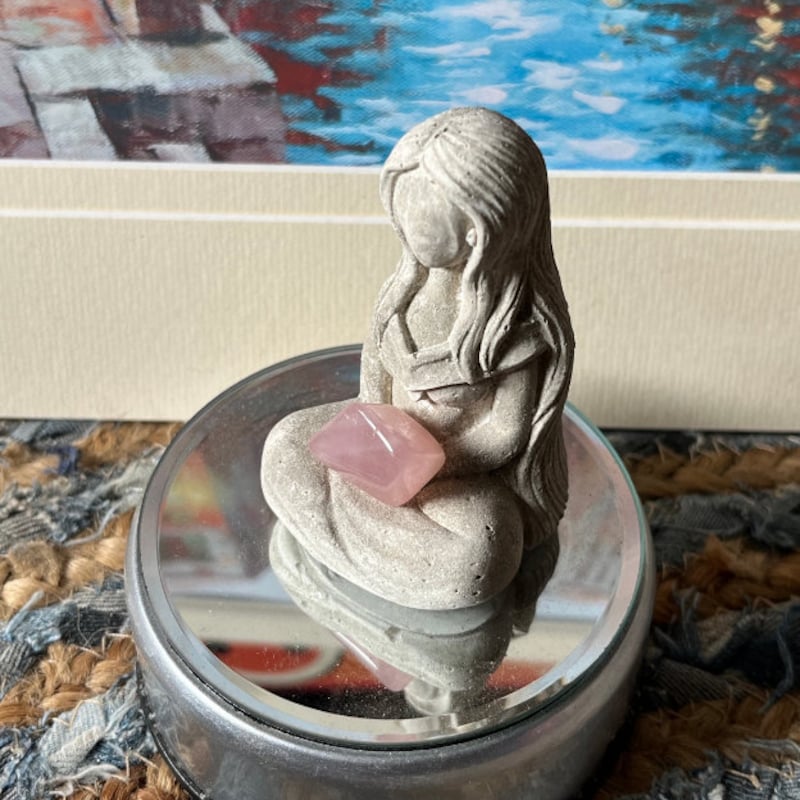Goddess Statue - Etsy
