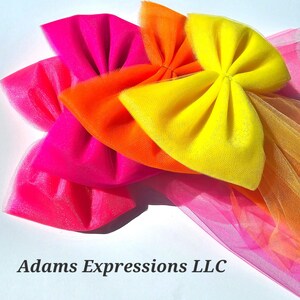 Fuchsia Tulle Bows for Weddings, Church Pew Bow, Baby Girl Shower Gift ...