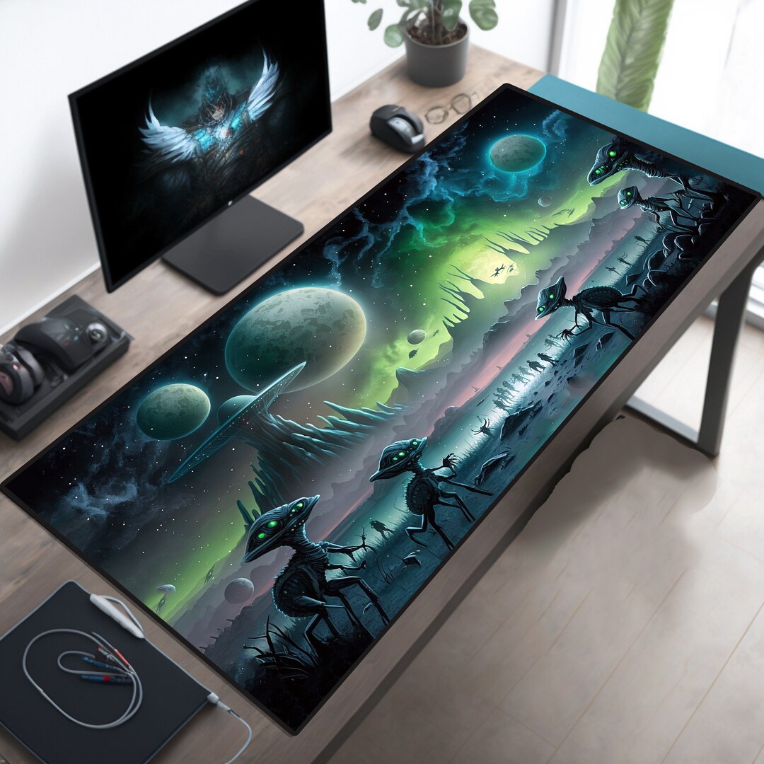 Green Alien Worlds Mouse Pad XL Desk Mat for Scary Fantasy Gaming ...