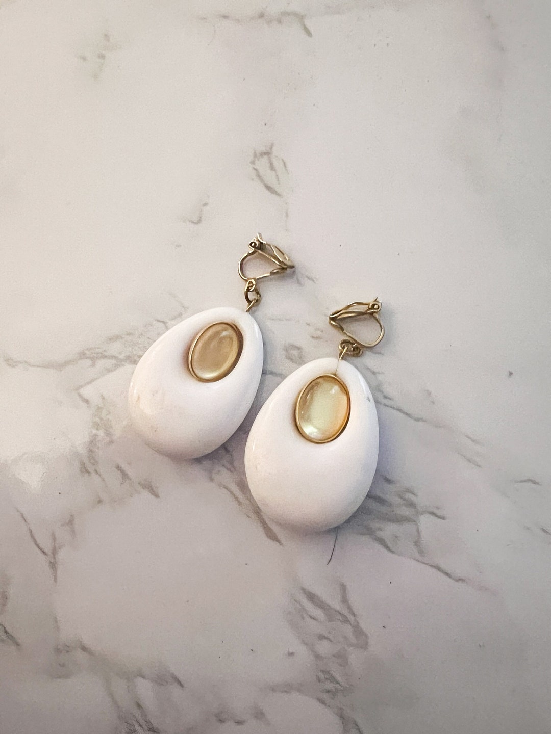 Vintage White Teardrop Shape Clip-on Earrings W/ Gold Gem Layered ...