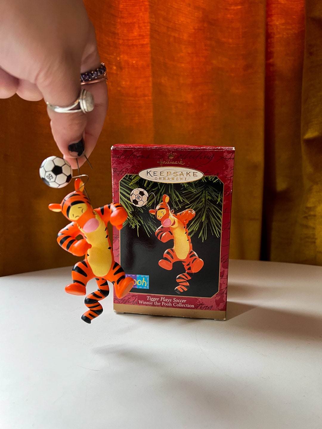 Vintage 1999 Hallmark Keepsake Disney Tigger Plays Soccer, Winnie the ...