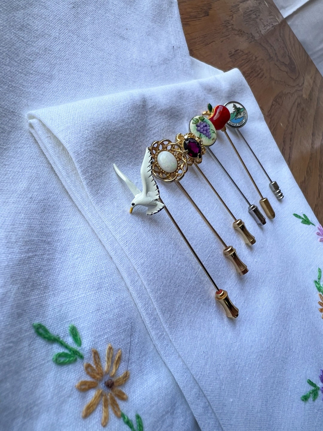 YOU PICK - Vintage Motif Stick Pins Hat Pins - Etsy