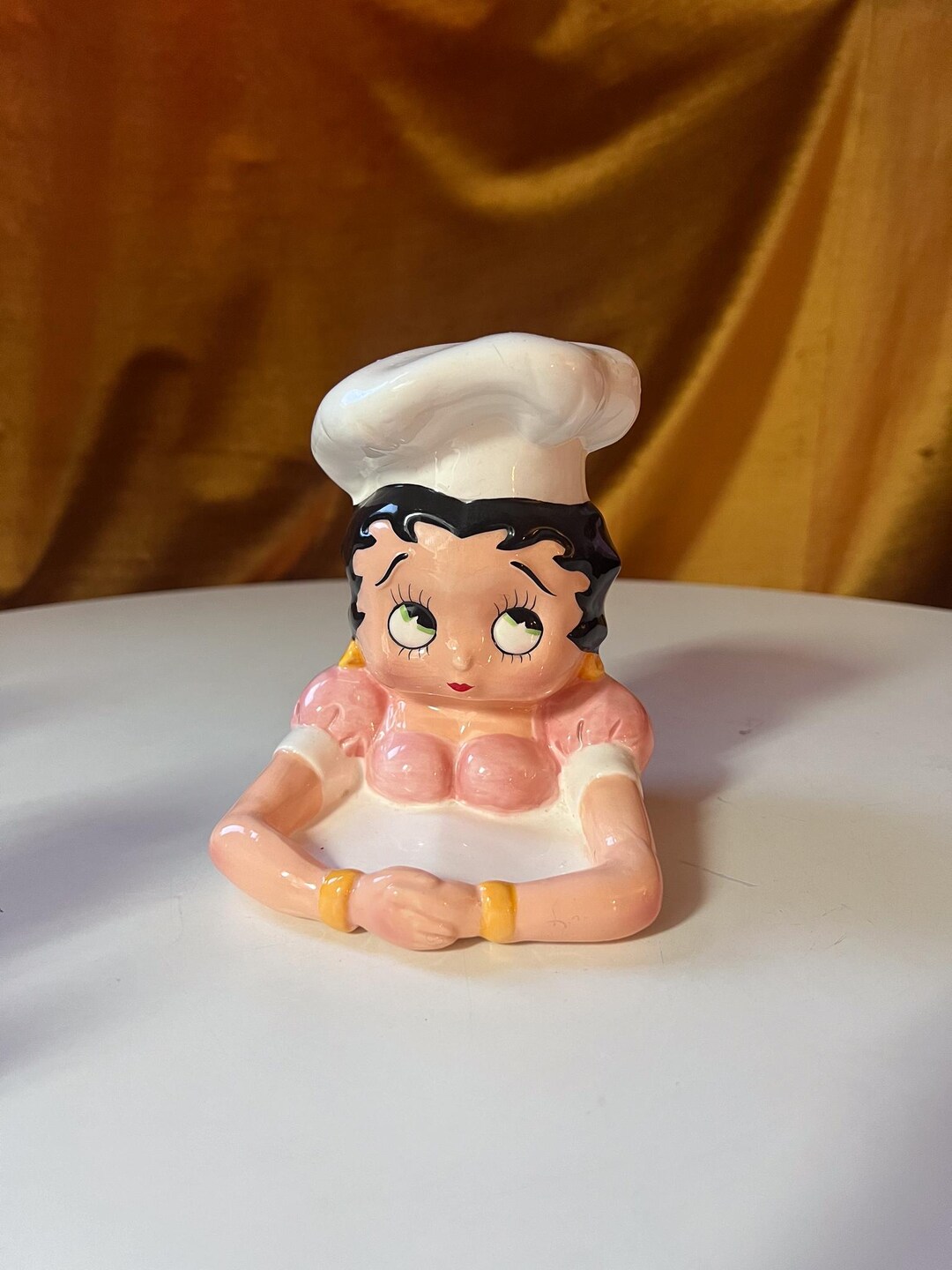 Vintage 1995 Betty Boop as a Chef Base for Salt & Pepper Shakers - Etsy