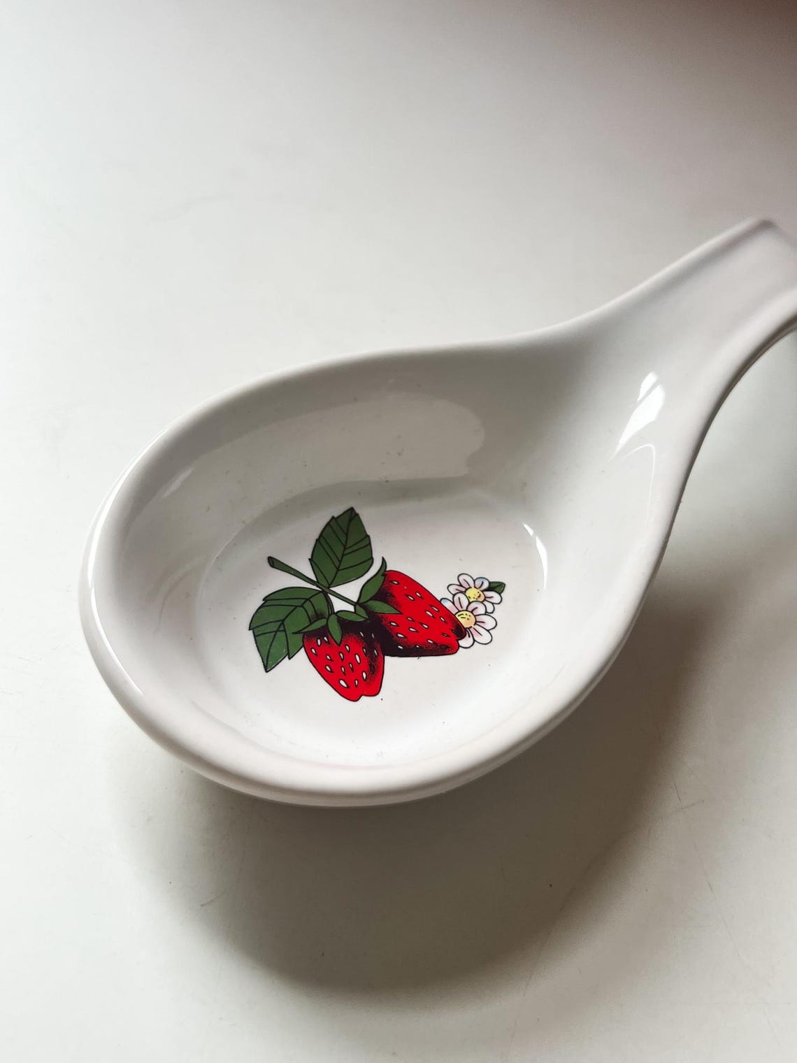 Vintage Farmhouse Cottage-core Strawberry Spoon Rest - Etsy