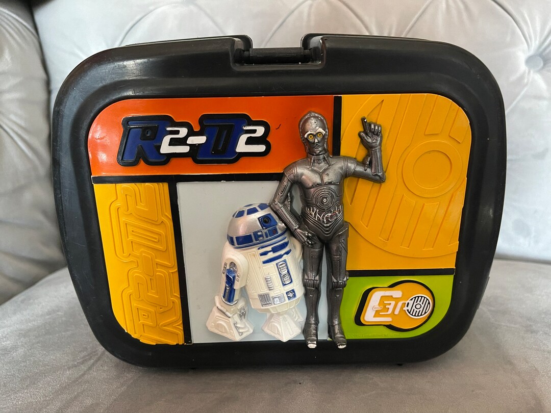 2002 Thermos Brand STAR WARS R2-D2 and C-3PO Plastic Lunch Box Without ...