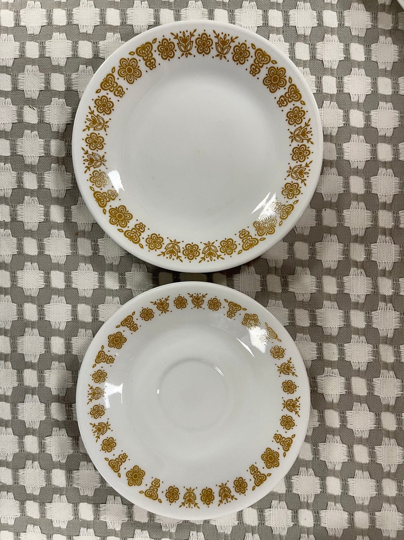 VINTAGE Corelle Butterfly Gold Dinnerware 11 Pieces - Etsy