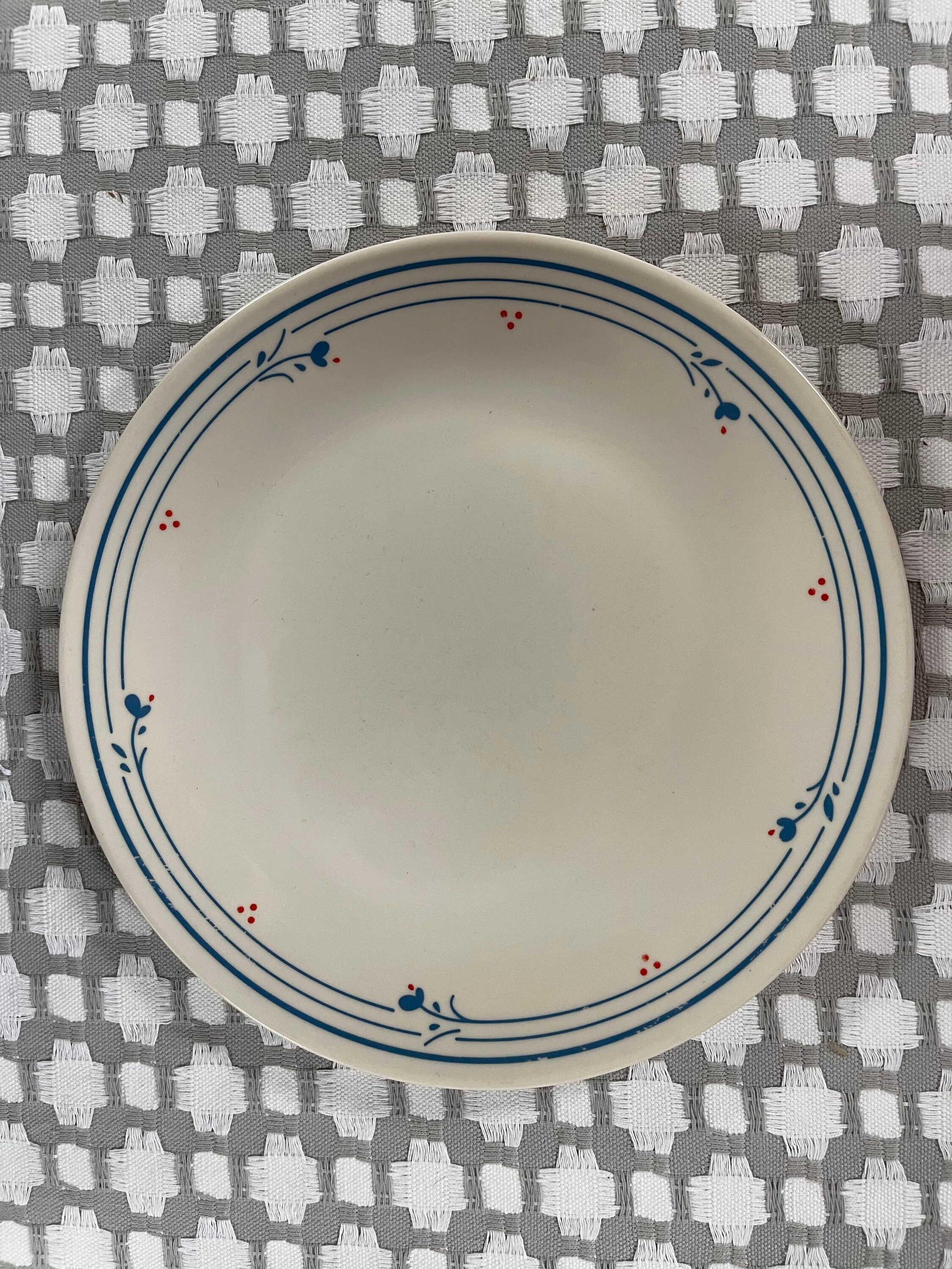 14 Piece Set of Corelle COUNTRY VIOLET Dinnerware - Etsy