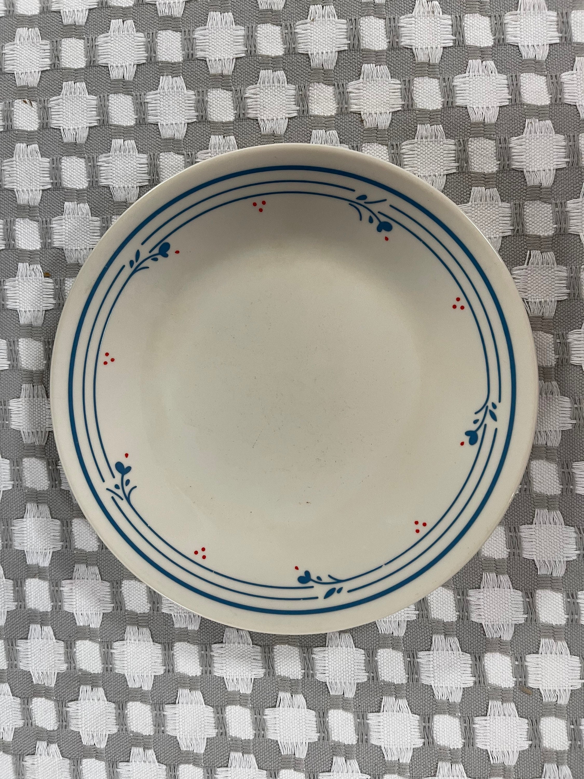 14 Piece Set of Corelle COUNTRY VIOLET Dinnerware - Etsy