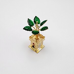 Gold Plated Silver Tulsi | Tulasi | Thulsi Plant Symbol of "purity and ...