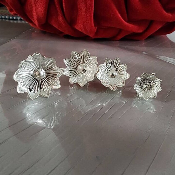 700 Purity Silver Lotus Flowers With Stem Leaf for Pooja Kamal Flower ...