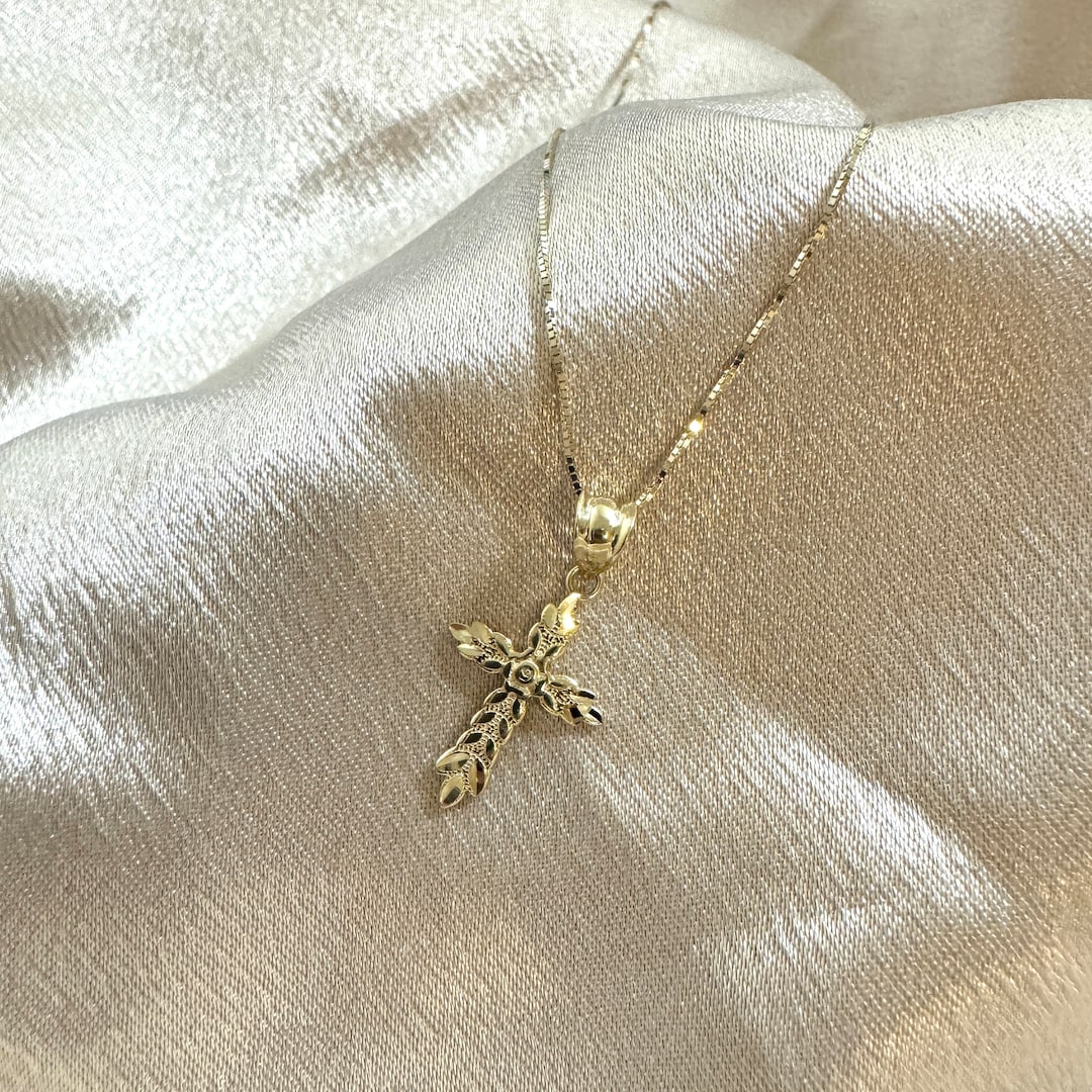 14k Yellow Gold Daisy Cross Pendant Necklace, Floral Charm - Etsy