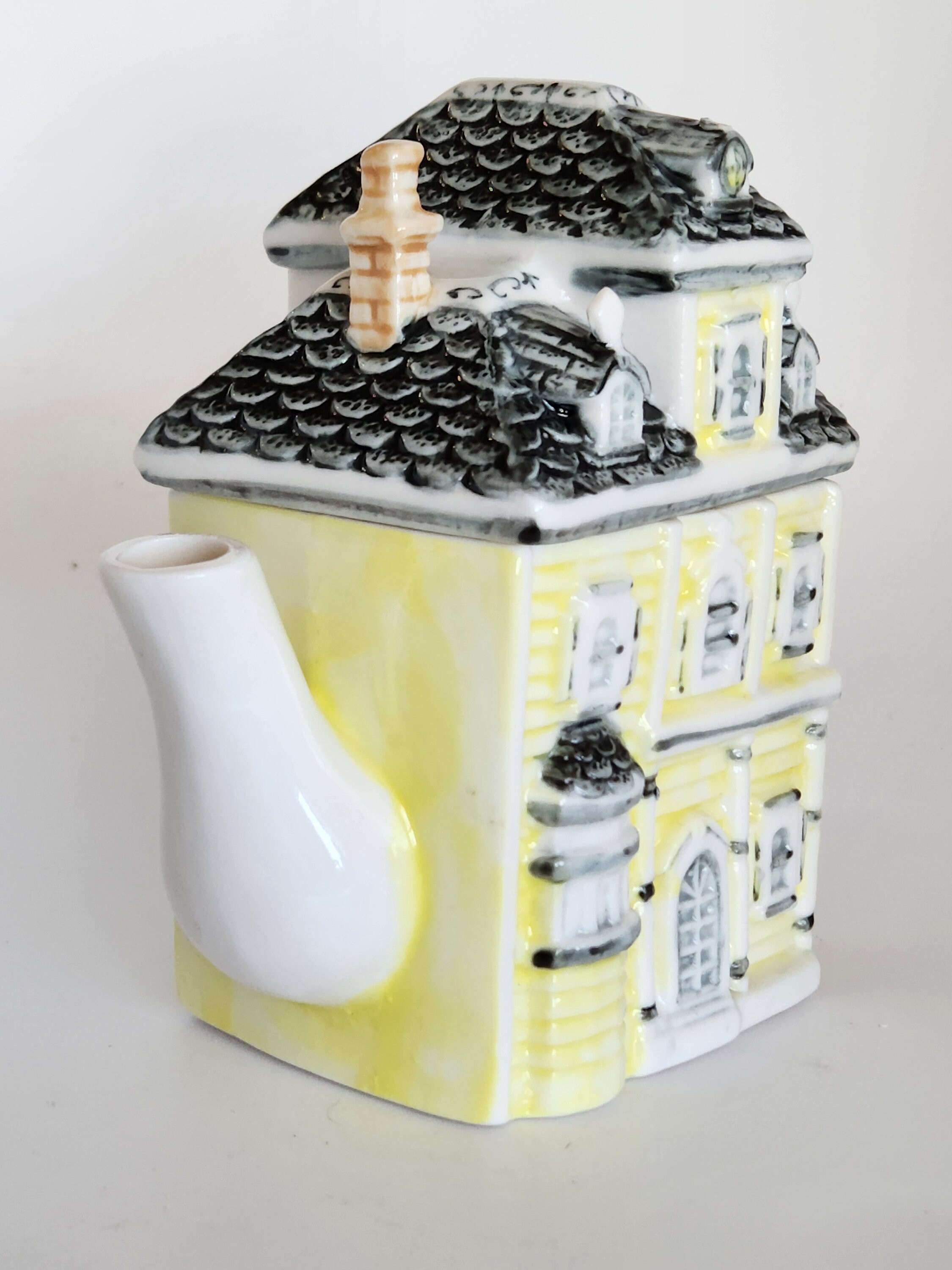 House With Dormer Windows Teapot Vintage Decorative Collectible Cozy ...