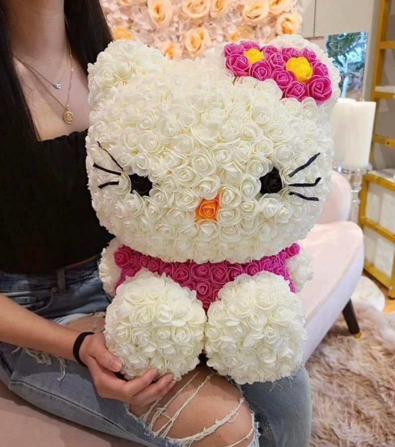 Hello Kitty Flowers Bouquet Valentines Day / Gifts for Her / Special ...