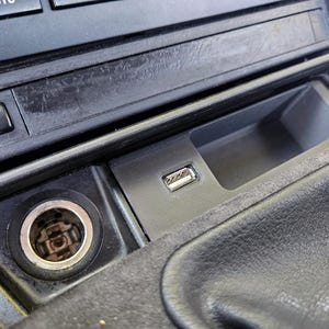 BMW E46 USB Ashtray - Etsy